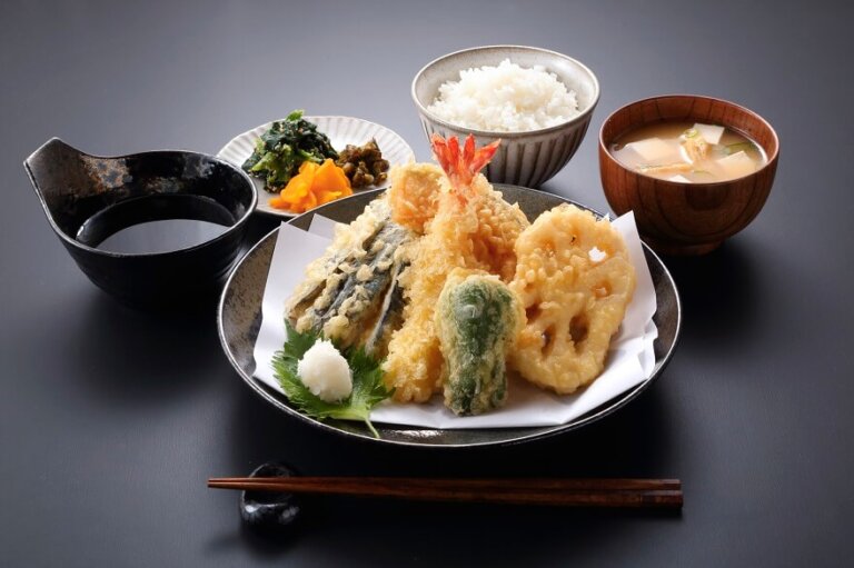 What is Teishoku? Suggested 12 most popular types of Teishoku in Japan - Wa